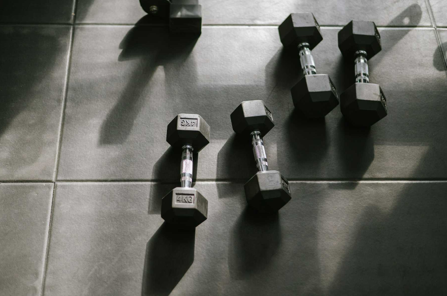 The Benefits Of Using Free Weights – Sports & Fitness Exchange